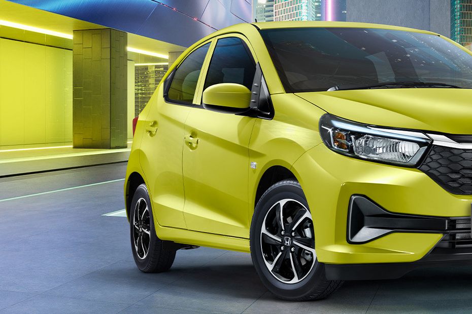 Honda Brio 2023 Harga OTR, Promo September, Spesifikasi & Review