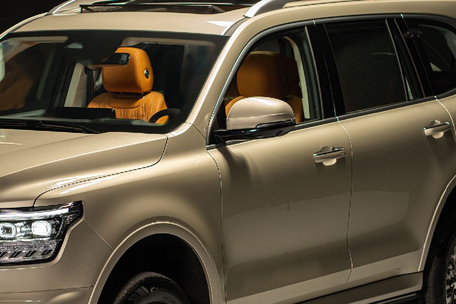 GWM Tank 500 Images - Check Interior & Exterior Photos | OtO