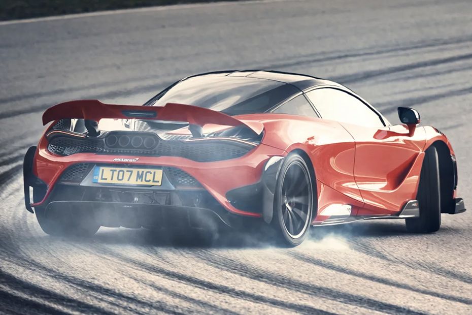 Mclaren 765LT 2022 Images - Check Interior & Exterior Photos | OtO