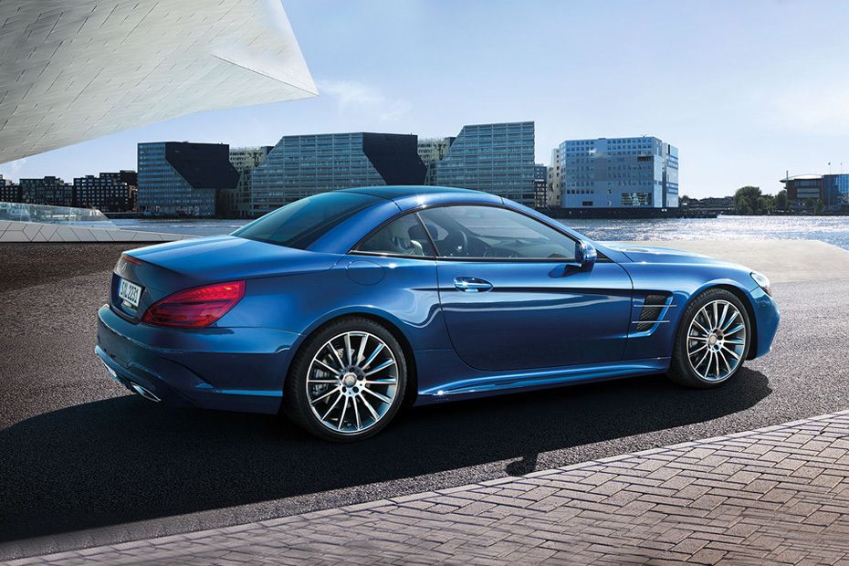 View - Mercedes SL-Class convertible review - CarBuyer | Oto