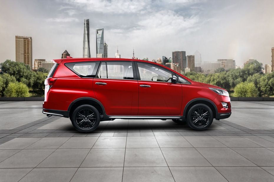 Gambar Toyota Venturer 2020 - Lihat Foto Interior & Eksterior | Oto