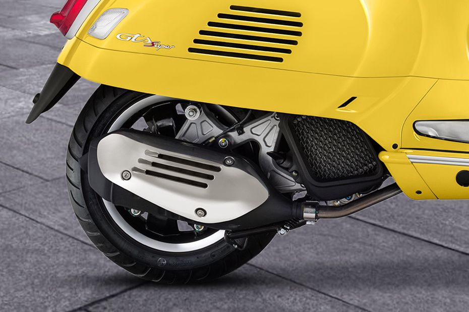 Vespa GTS 150 2020 Harga, Promo September, Spesifikasi & Review
