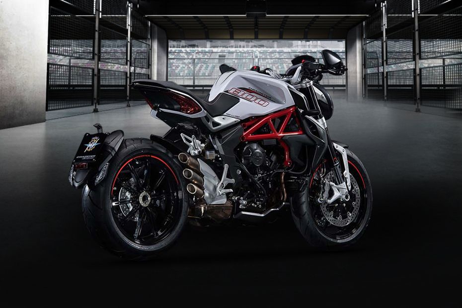 MV Agusta Dragster 2021 Harga OTR, Promo Maret, Spesifikasi & Review