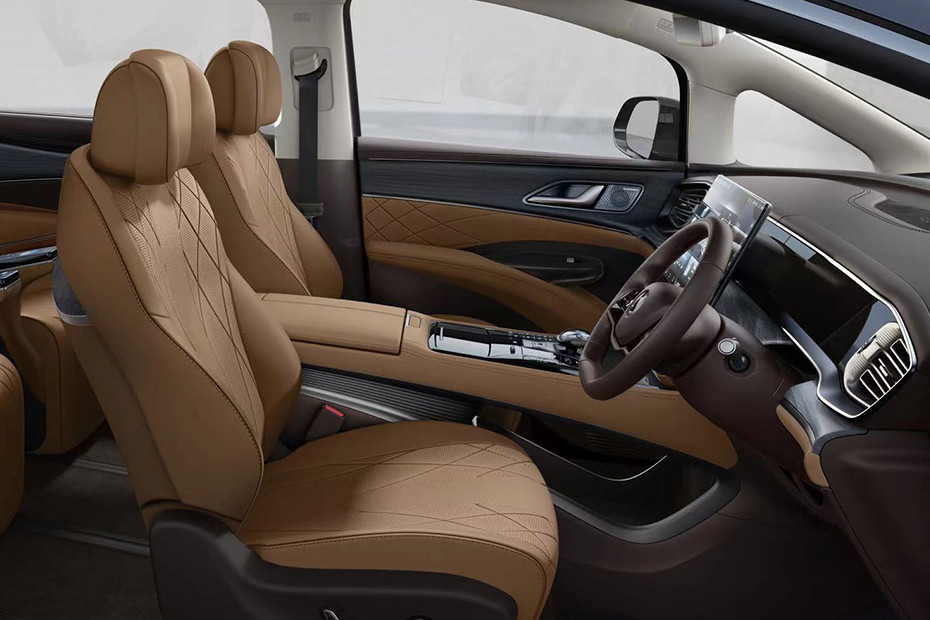 Harga BYD Denza D9, Review & Spesifikasi di Indonesia