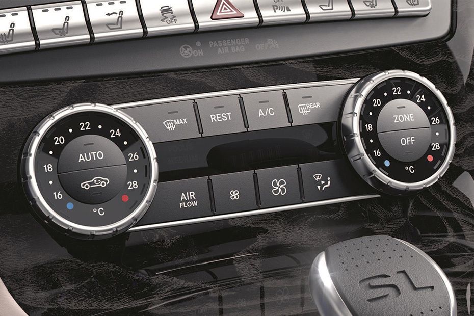 View - Mercedes SL-Class convertible review - CarBuyer | Oto