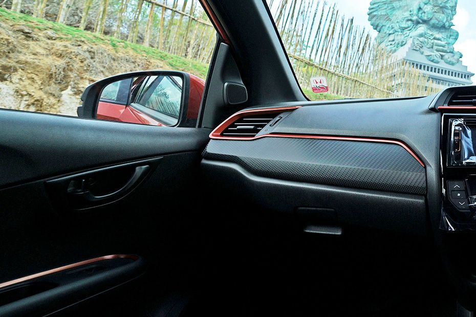 Gambar Honda Brio 2020 - Lihat Foto Interior & Eksterior | Oto