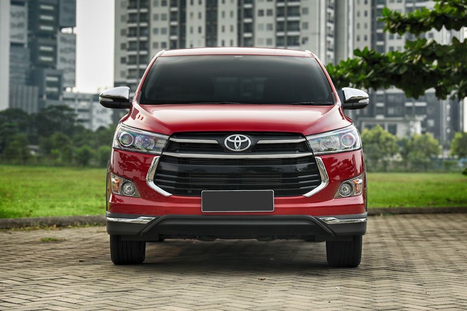 Gambar Toyota Venturer 2020 - Lihat Foto Interior & Eksterior | Oto