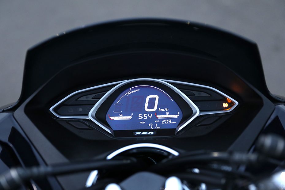 Gambar Honda PCX Hybrid 2020 - Lihat desain | OTO