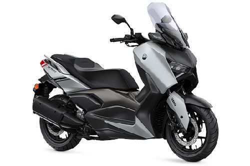 Gambar Yamaha Xmax Connected 2024 - Lihat desain | OTO