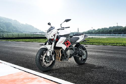 24 Motor Benelli Baru Dijual April 2022