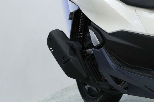 Honda PCX eHEV 2022 Harga OTR, Promo Juli, Spesifikasi & Review