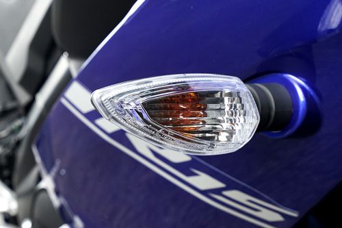 Harga OTR Yamaha YZF R15 2022 Standard Spesifikasi & Review Bulan April ...