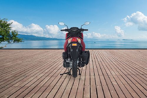 Yamaha Lexi 2022 Harga OTR, Promo Juli, Spesifikasi & Review