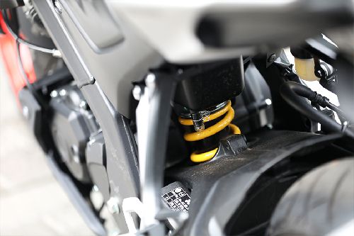 Yamaha MT-15 Bekas Tak Sampai Rp 30 juta, Tertarik?