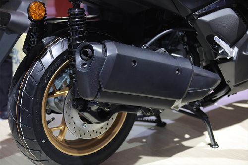 First Ride Yamaha Xmax Connected: Makin Enak Buat Touring!