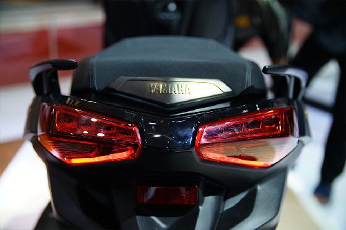 First Ride Yamaha Xmax Connected: Makin Enak Buat Touring!