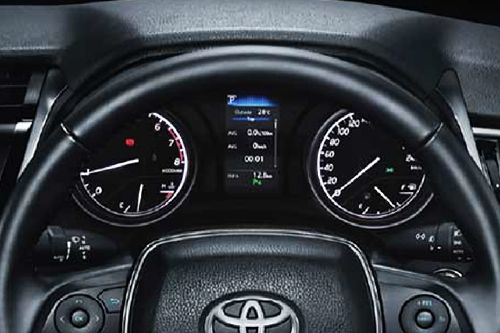 Mengenali Perbedaan Tipe Toyota Camry 2019