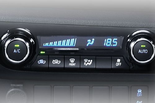 Perbandingan Isuzu Traga vs Toyota Hilux - Harga, Spesifikasi, Fitur